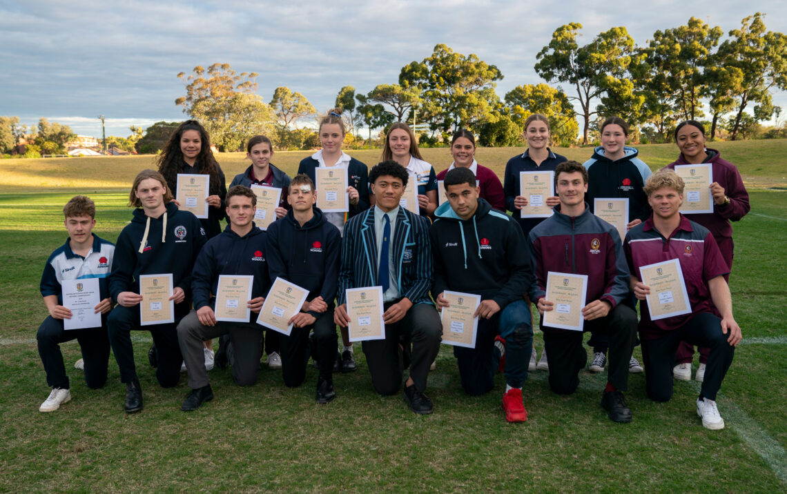 AWARDS AND TEAM PHOTOS - GIRLS SEVENS - schoolsrugby.com.au