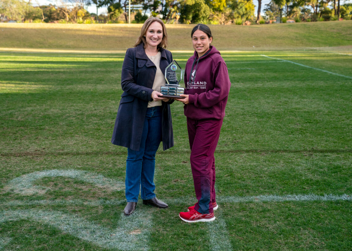 AWARDS AND TEAM PHOTOS - GIRLS SEVENS - schoolsrugby.com.au