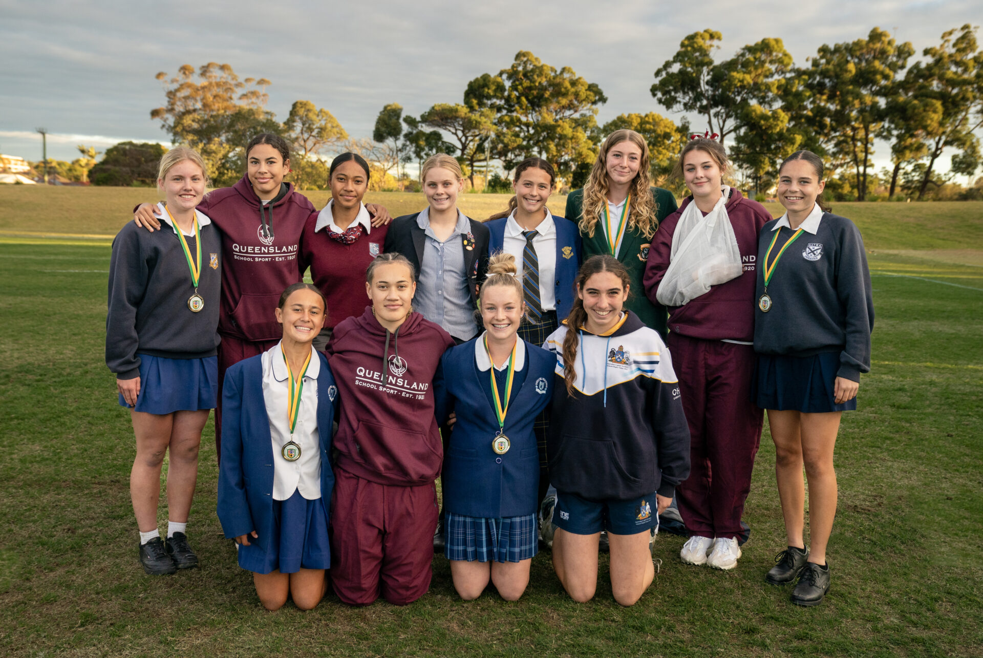 AWARDS AND TEAM PHOTOS - GIRLS SEVENS - schoolsrugby.com.au